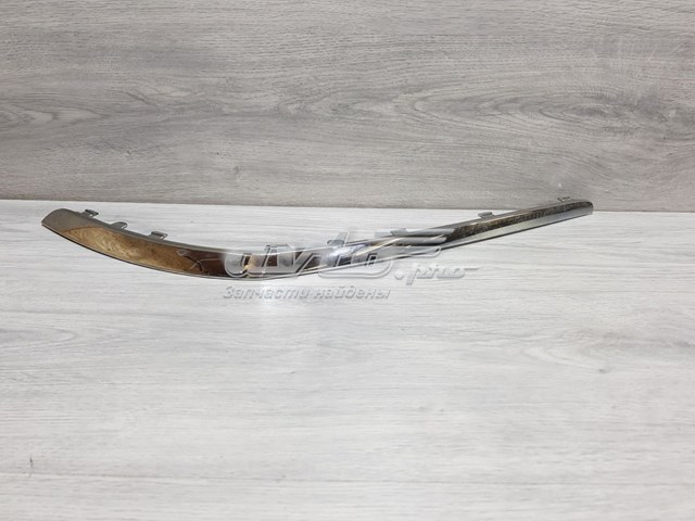 A1648851421 Mercedes moldura de parachoques trasero derecho