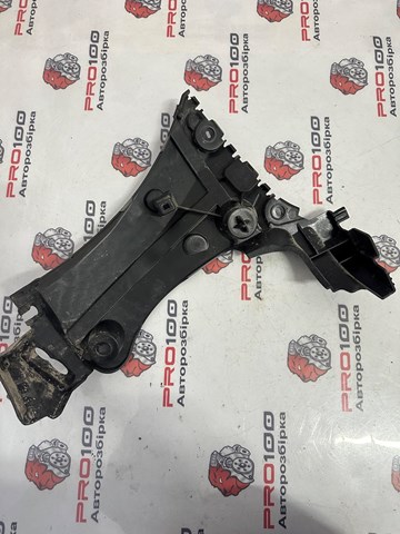 7701478200 Renault (RVI) soporte de parachoques trasero comprar barato