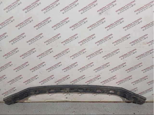 5252160130 Toyota soporte de parachoques delantero central