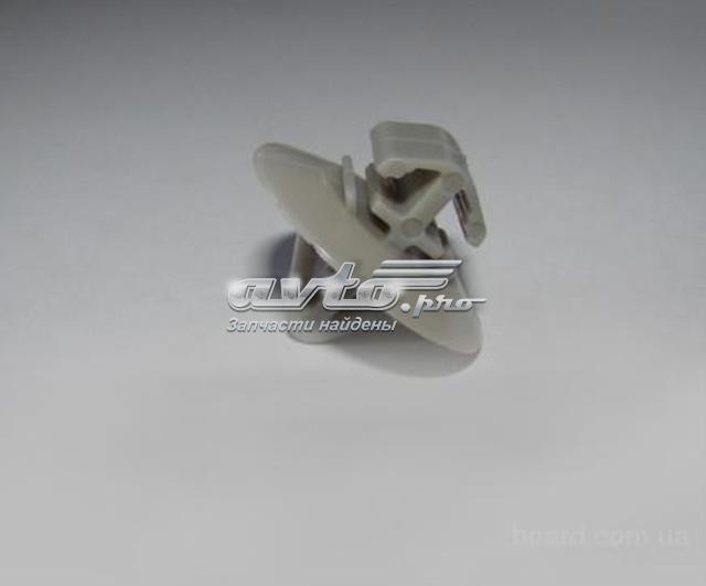 7703077421 Renault (RVI) clips de fijación de moldura de puerta