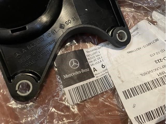 A6420101991 Mercedes válvula, ventilaciuón cárter