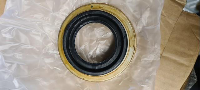 332167S11C Nissan anillo reten engranaje distribuidor