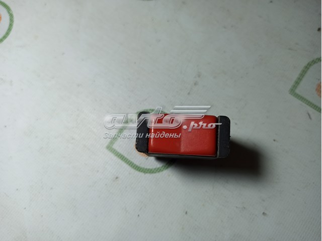 A0008209010 Mercedes boton de alarma