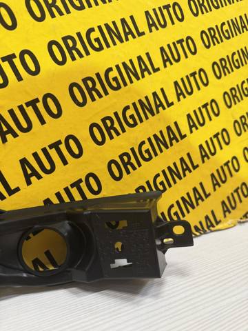 KB8B50C22B MAZDA Soporte de parachoques delantero izquierdo