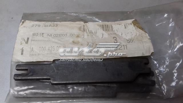 A0004230016 Mercedes kit de montaje, zapatas de freno traseras