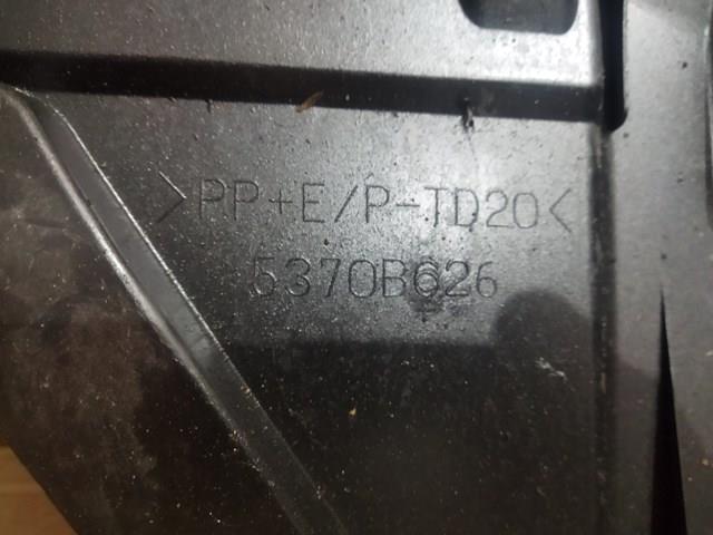 5370B626 Mitsubishi protector para parachoques comprar barato