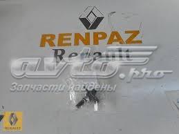 El accesorio que conecta la bomba de combustible de alta presión en la ...