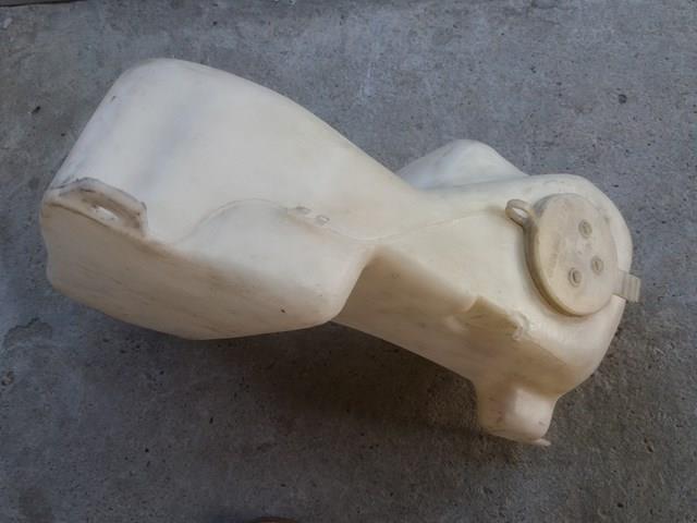 9018690020 Mercedes depósito lavafaros comprar barato