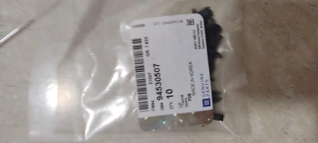 90138810 Peugeot/Citroen clips de fijación de pasaruedas de aleta ...