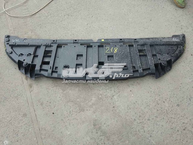 620920067R Renault (RVI) protección motor delantera