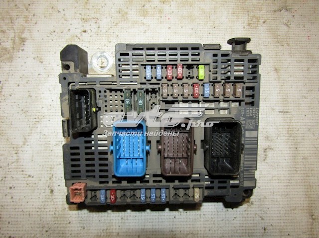 9677987180 PEUGEOT/CITROEN caja de fusibles