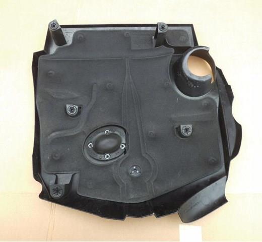 6510102413 MERCEDES cubierta de motor decorativa