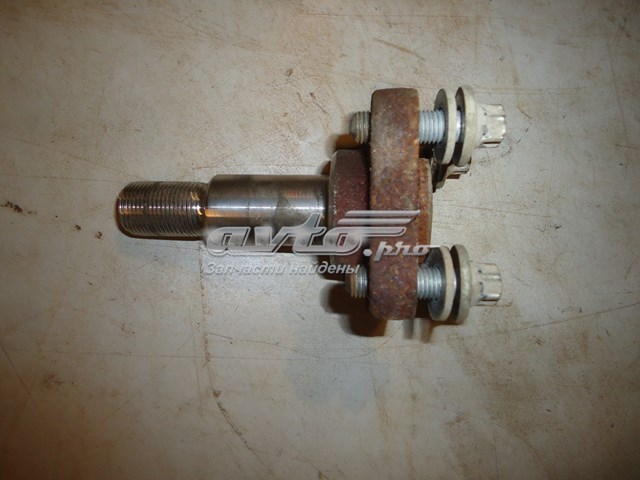 8200927687 Renault (RVI) muñón del eje, suspensión de rueda, trasero