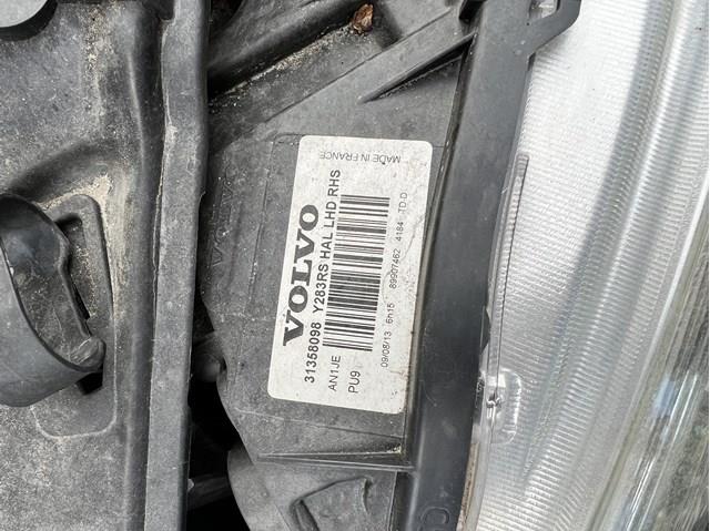 31358098 Volvo faro derecho
