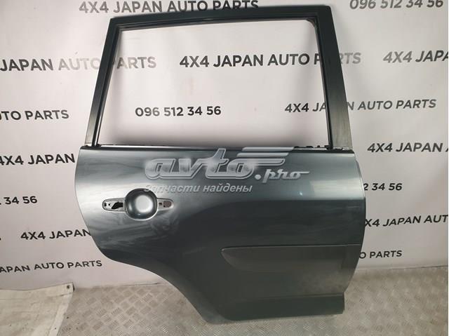 67003-42120 Toyota puerta trasera derecha
