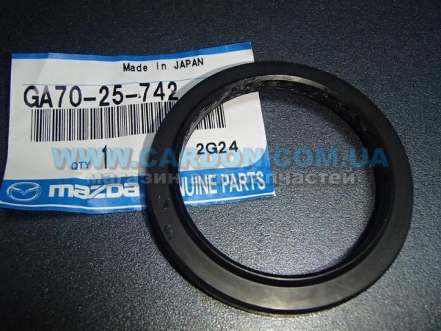 GA7025742 Mazda anillo retén de semieje, eje delantero, derecho