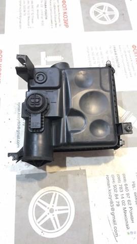 1770051050 Toyota casco de filtro de aire