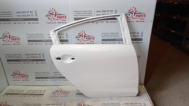 GHY17202XB MAZDA puerta trasera derecha