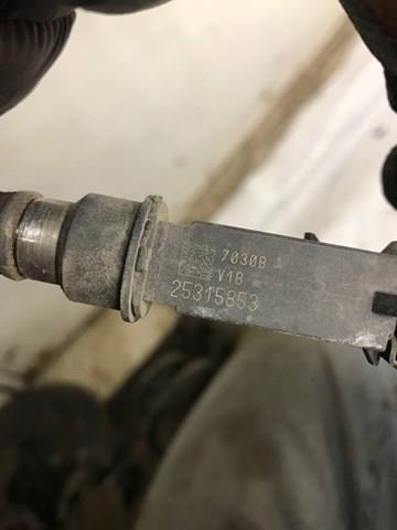 25315853 General Motors válvula de inyección