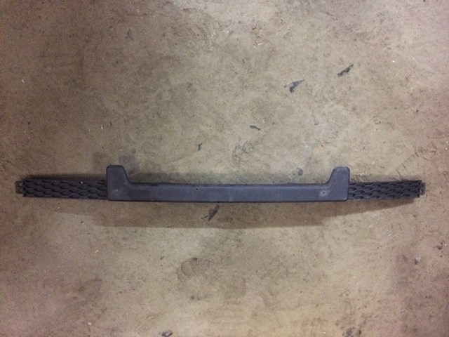 865622W000 HYUNDAI/KIA Rejilla de ventilación, parachoques trasero, central