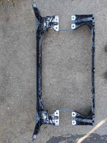 8W0805594E VAG soporte de radiador completo(panel de montaje para foco)