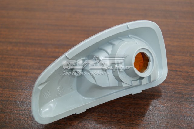 261652475R Renault (RVI) luz intermitente de retrovisor exterior izquierdo