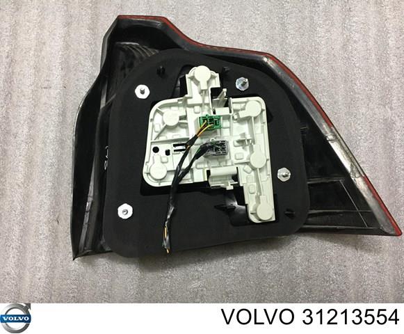 31213554 Volvo piloto posterior izquierdo